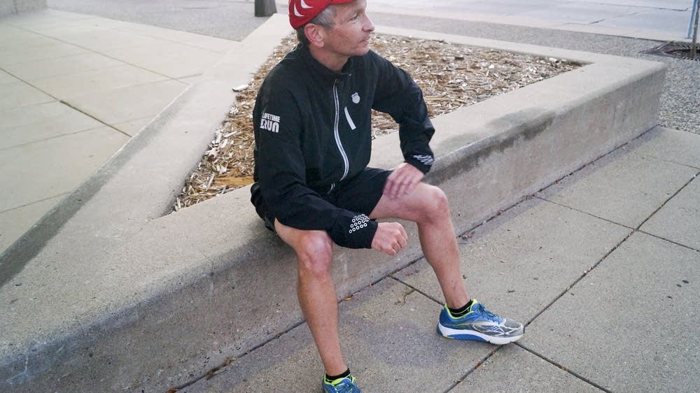 Marathoner's mission: Don't let homelessness, Huntington's win | MPR News
