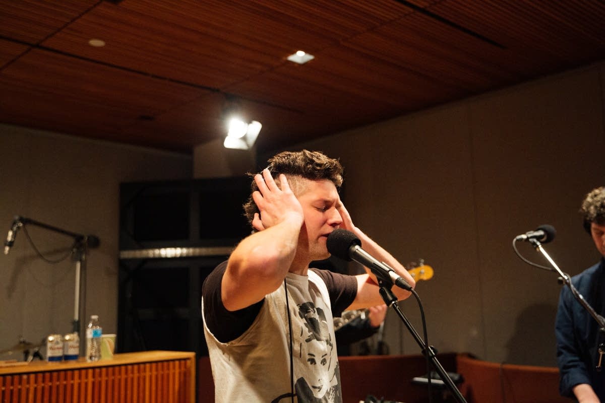 The Bad Man rip it up on The Local Show