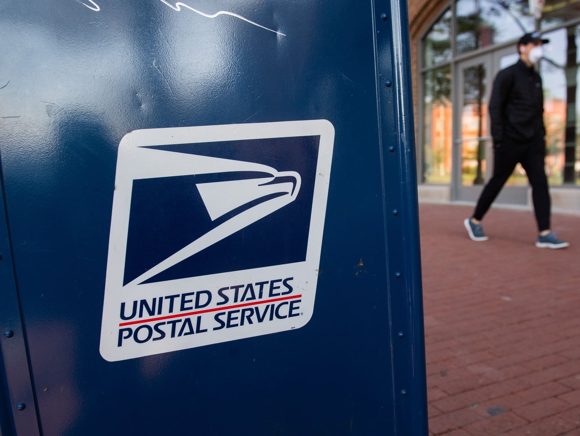Minnesota joins multistate lawsuit over postal changes | MPR News