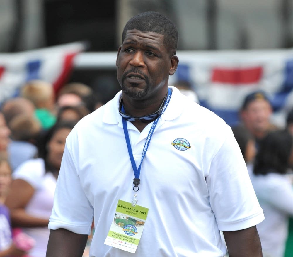 A leader in football and teaching | Minnesota Public Radio News