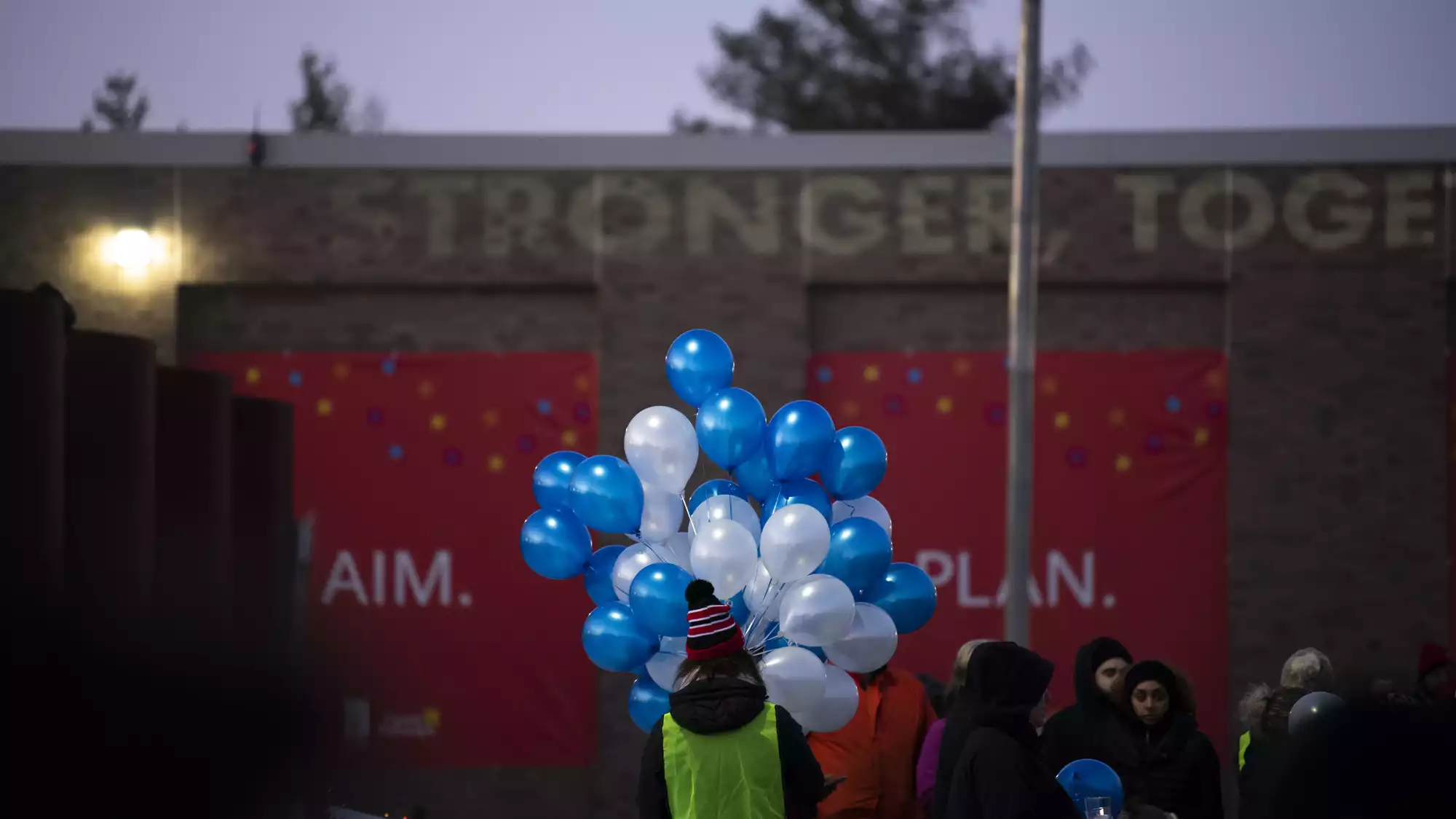 Fatal stabbing at Harding High leaves students, staff ‘heartbroken ...