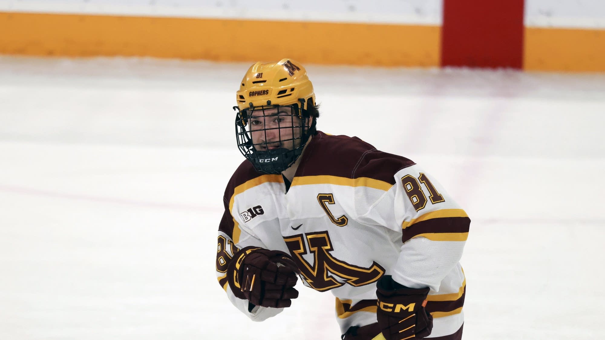 Blues sign Gophers star Jimmy Snuggerud to 3-year contract | MPR News