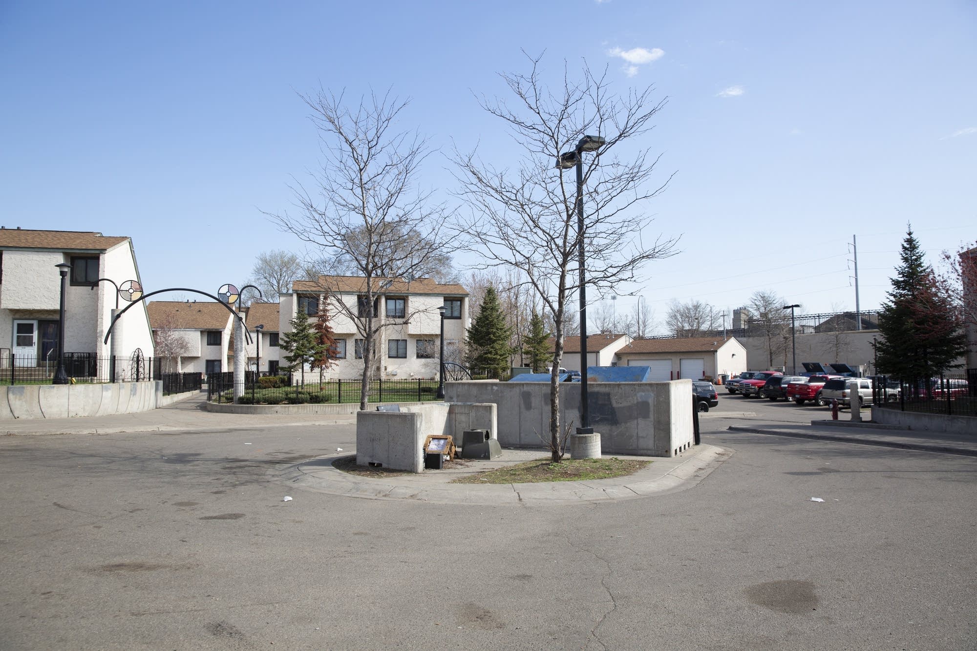 6 hurt in shooting at Little Earth housing complex in Minneapolis | MPR ...