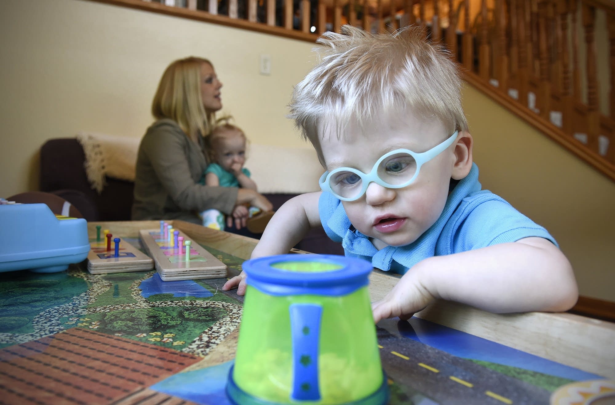 St. Joseph mother births twins 17 days apart | MPR News