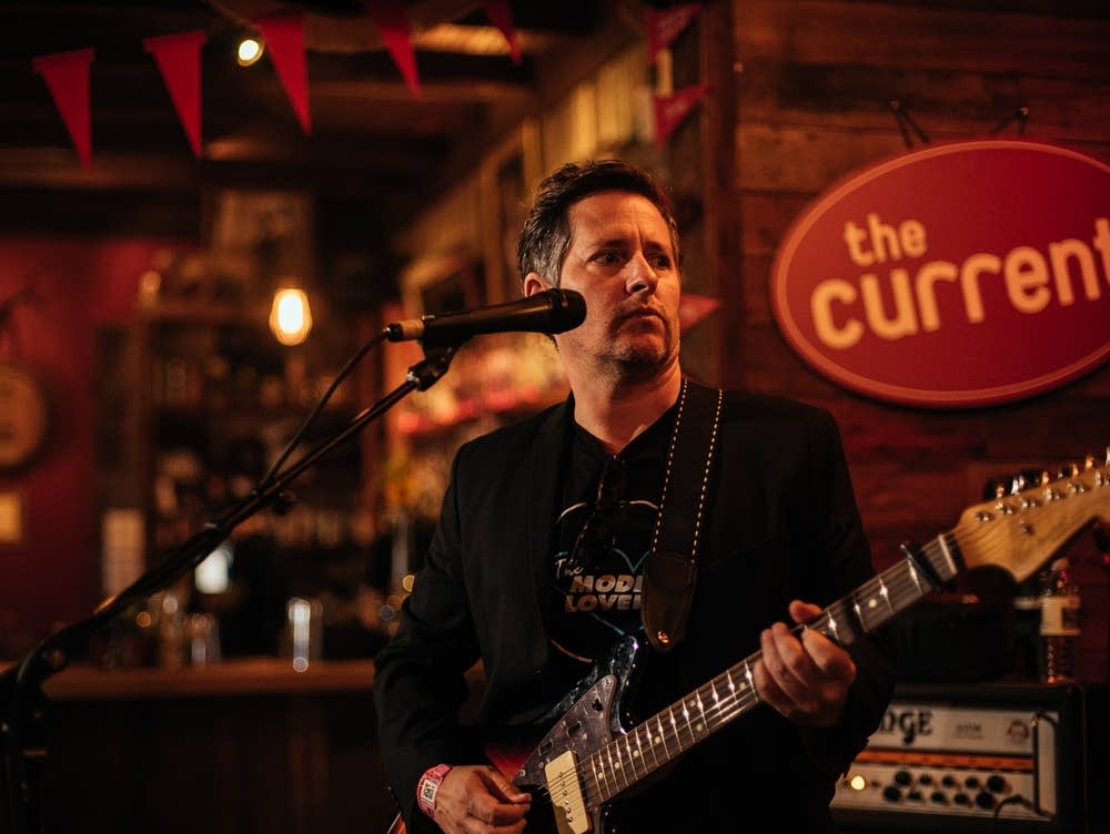 Watch Josh Rouse debut new material at SXSW | The Current