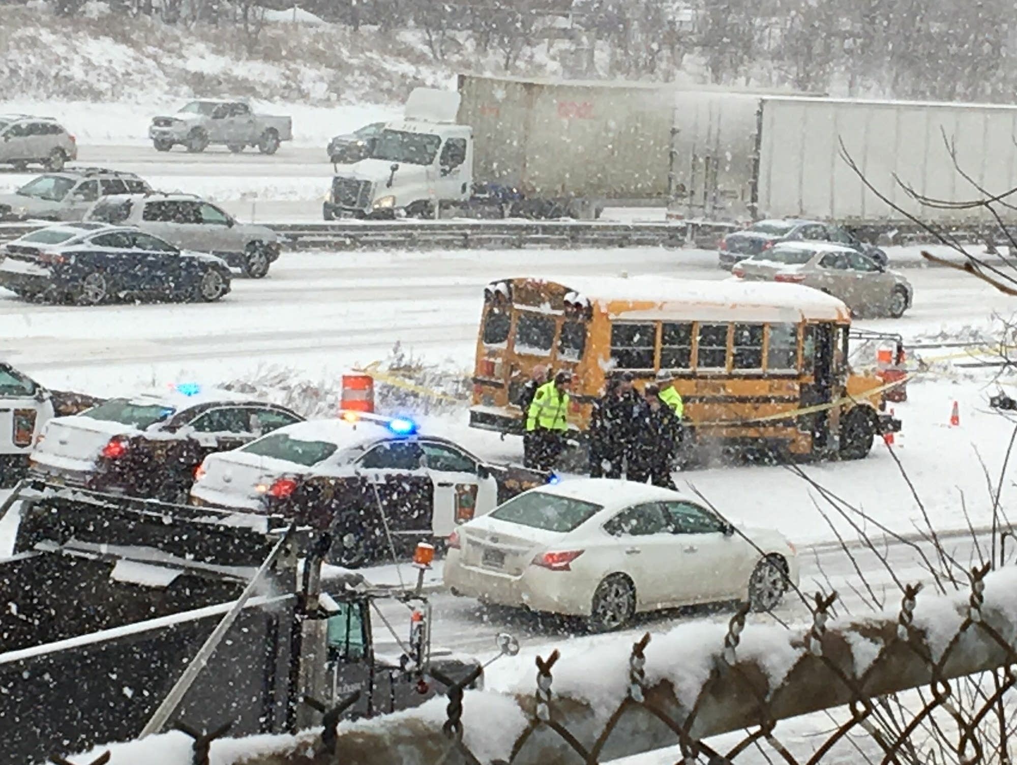 School bus driver shot on I-35W in Minneapolis | MPR News