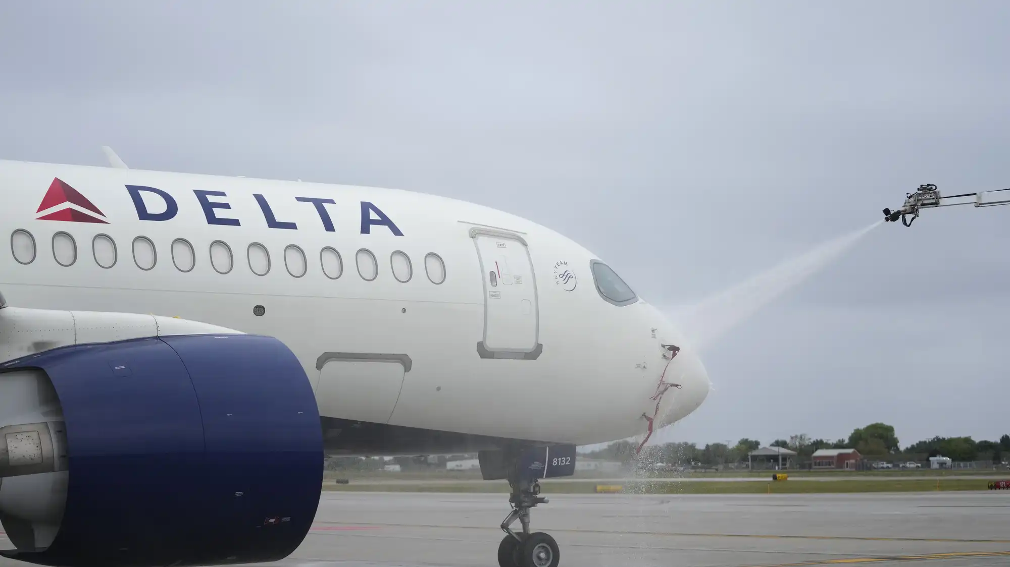 How Delta's dominance is driving up flight prices at MSP | MPR News