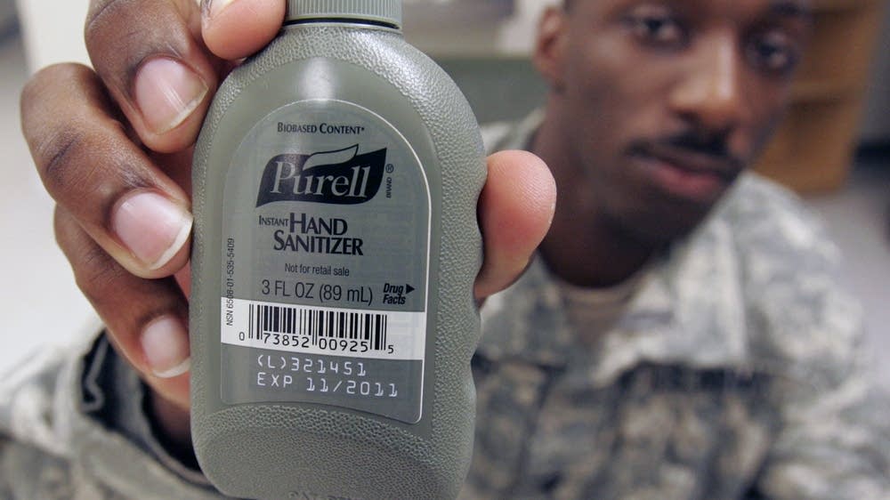 Soldiers, army prep for flu season | MPR News