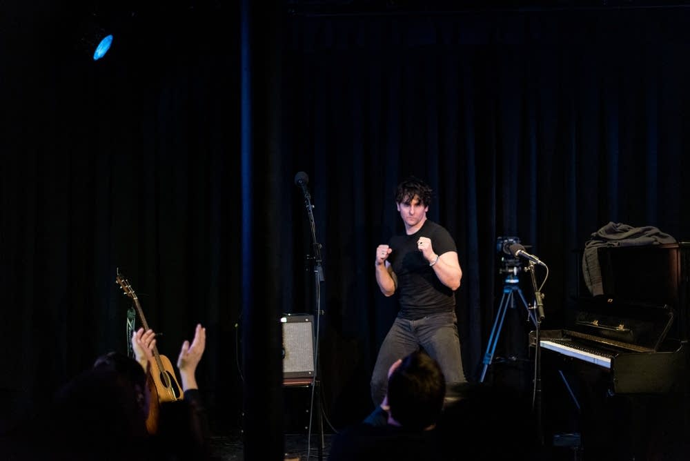 Low Cut Connie's Adam Weiner plays a solo Microshow | The Current