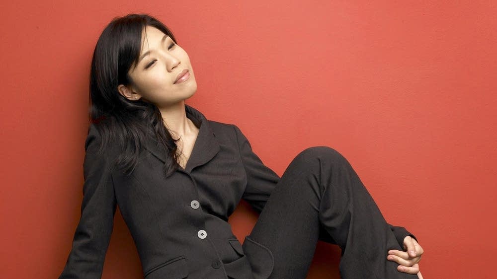 Pianist Joyce Yang: music and color