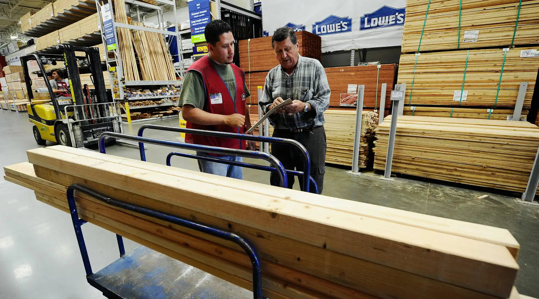 Lowe’s outsources thousands of jobs to third-party contractors