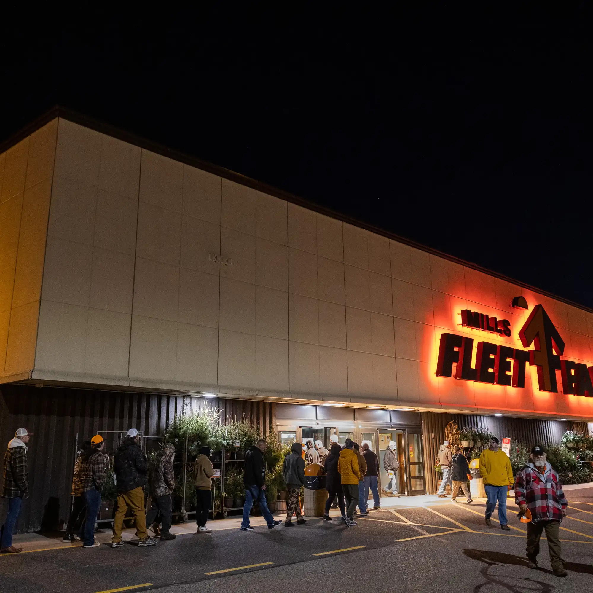 Minnesota, Fleet Farm Settle for $1 Million Over Alleged Straw Gun ...