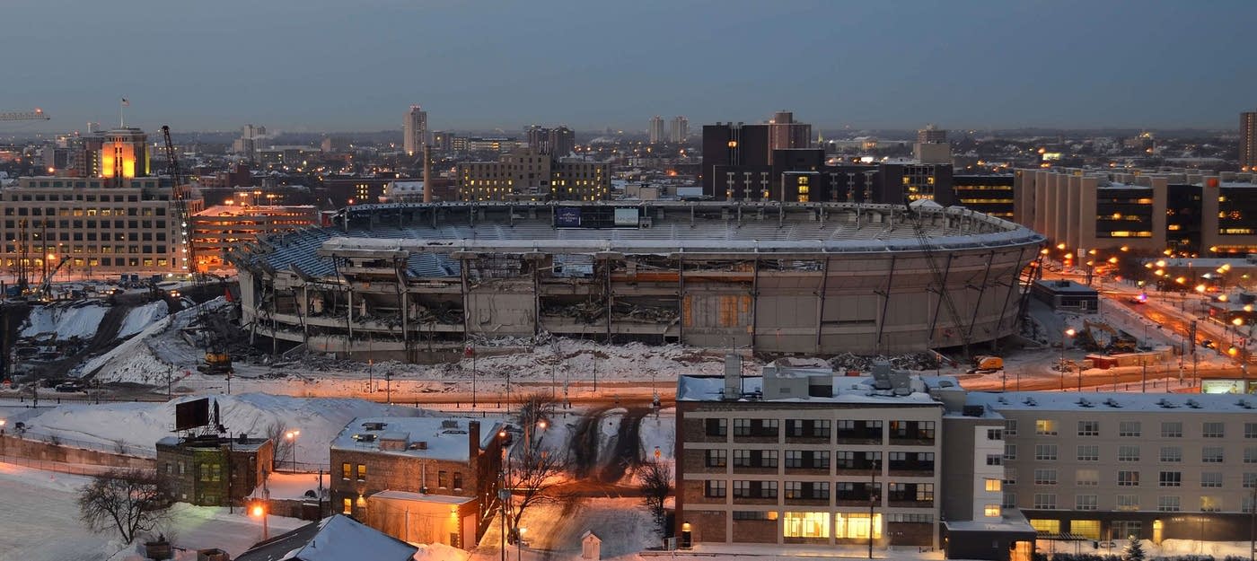 Metrodome demolition halted after fallen beam | MPR News