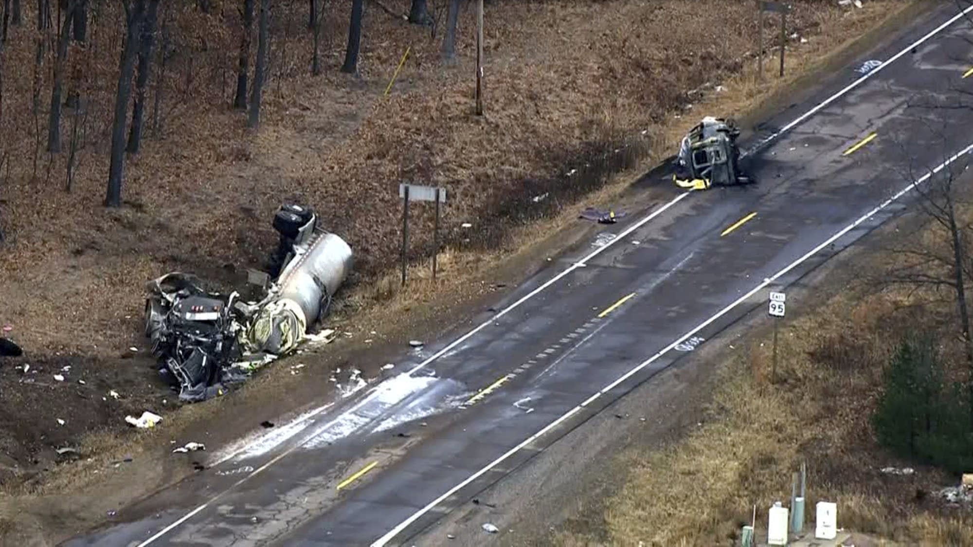 9 killed in western Wisconsin traffic crash involving a semitruck and a ...