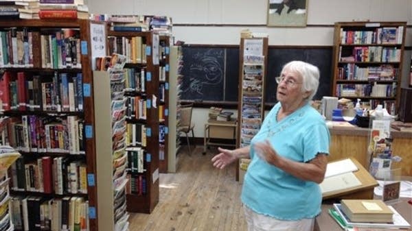 At 89, volunteer librarian loves doing her part | MPR News