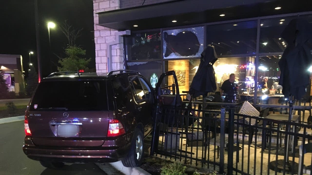 SUV crashes into coffee shop in Eagan, injures two | MPR News