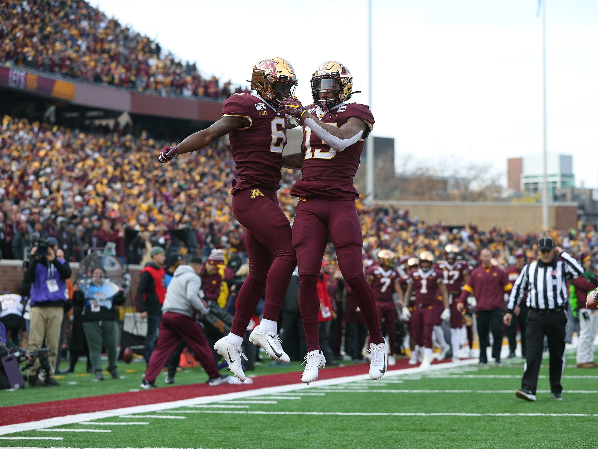 College football: Minnesota takes its undefeated record to Iowa | MPR News