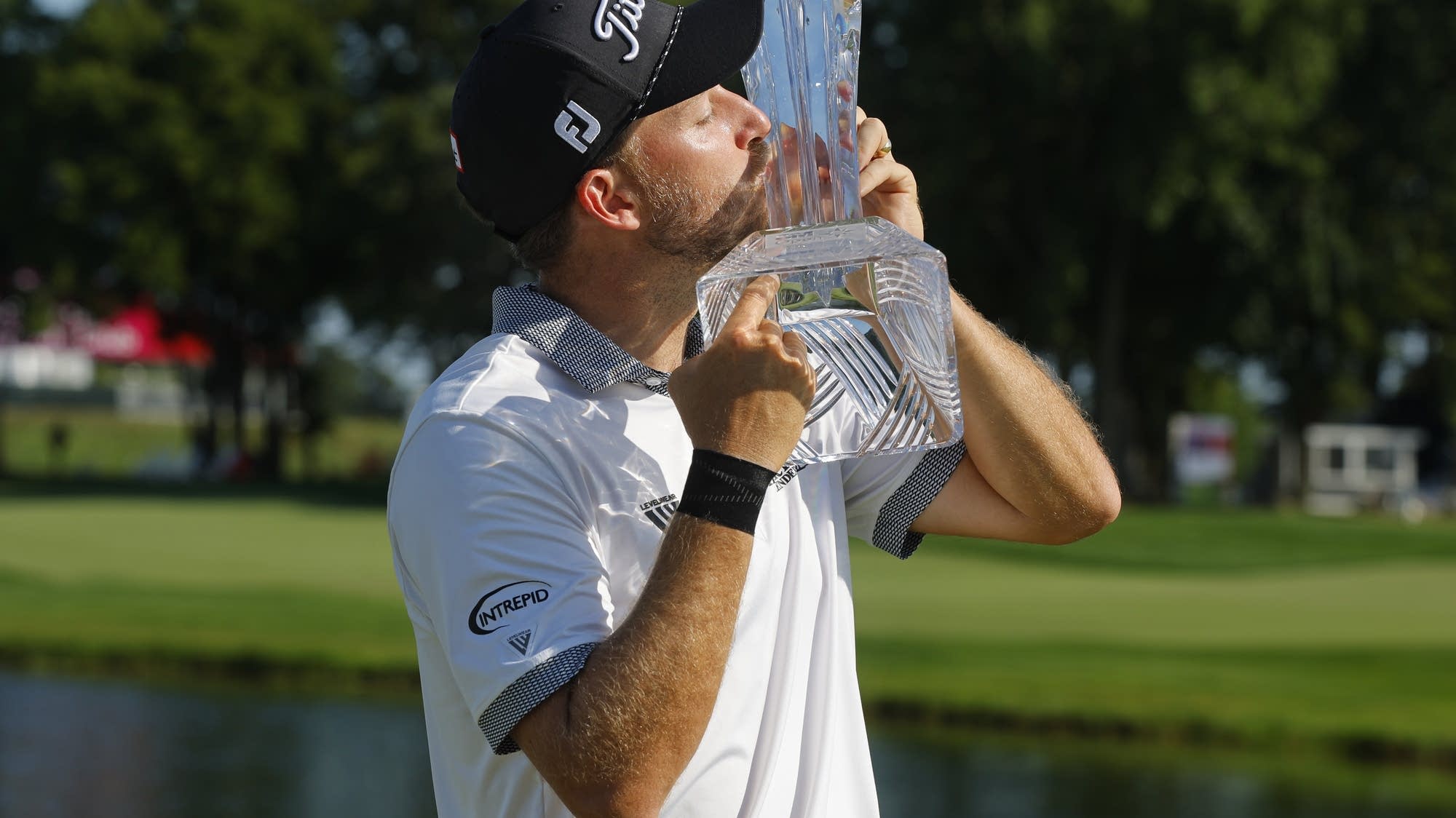 Lee Hodges gets 1st PGA tour victory with a wire-to-wire win at the 3M ...