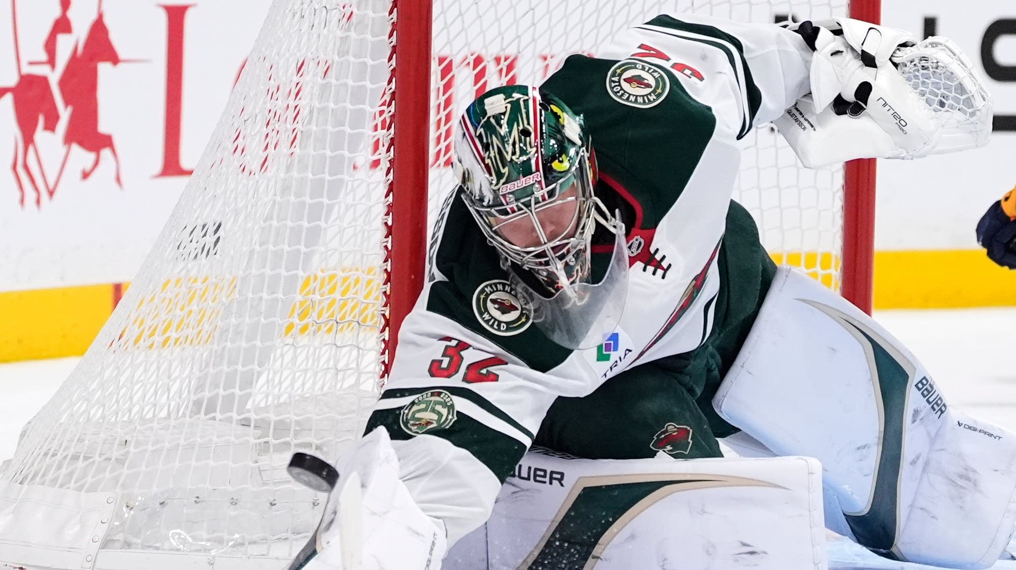 Minnesota Wild will go with Gustavsson for goalie in Game 2 | MPR News
