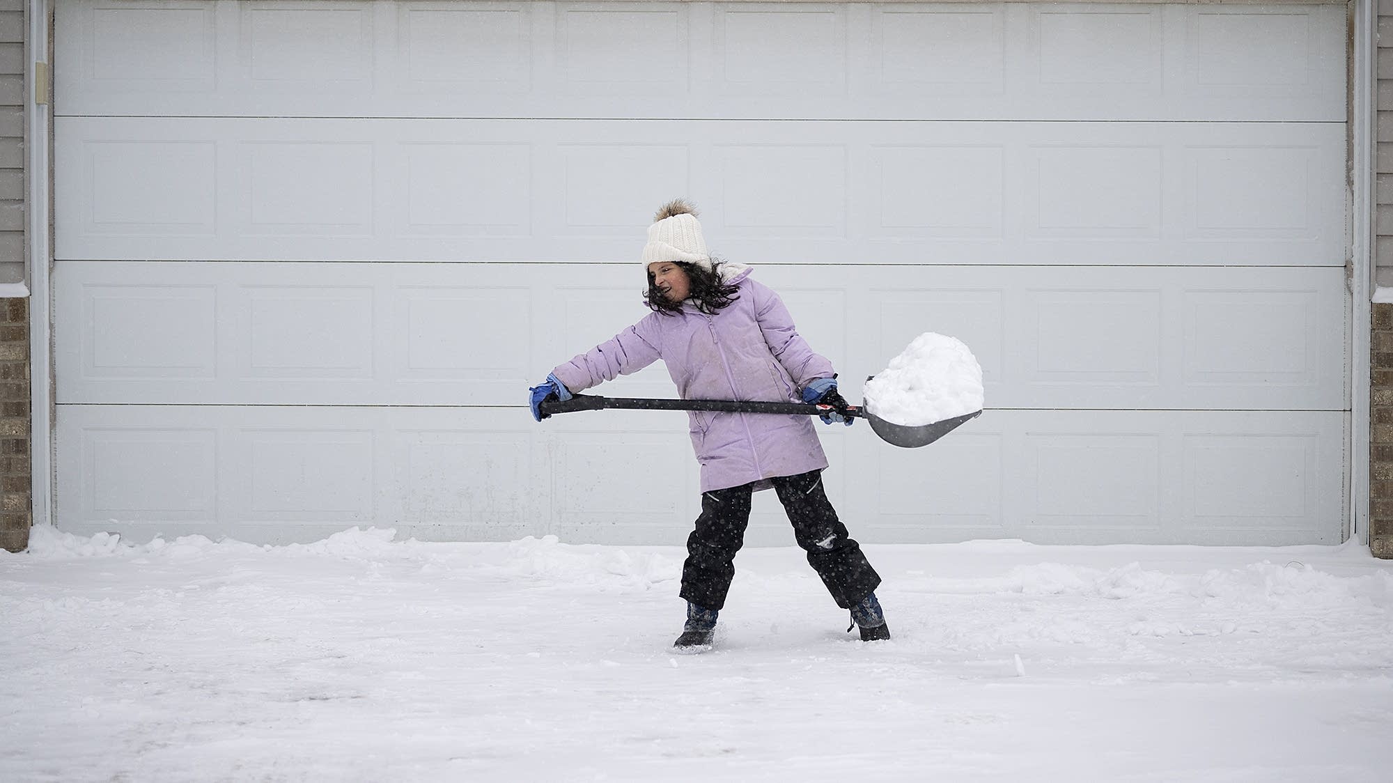 Winter weather advisories and winter storm warnings: Snow is on the way ...