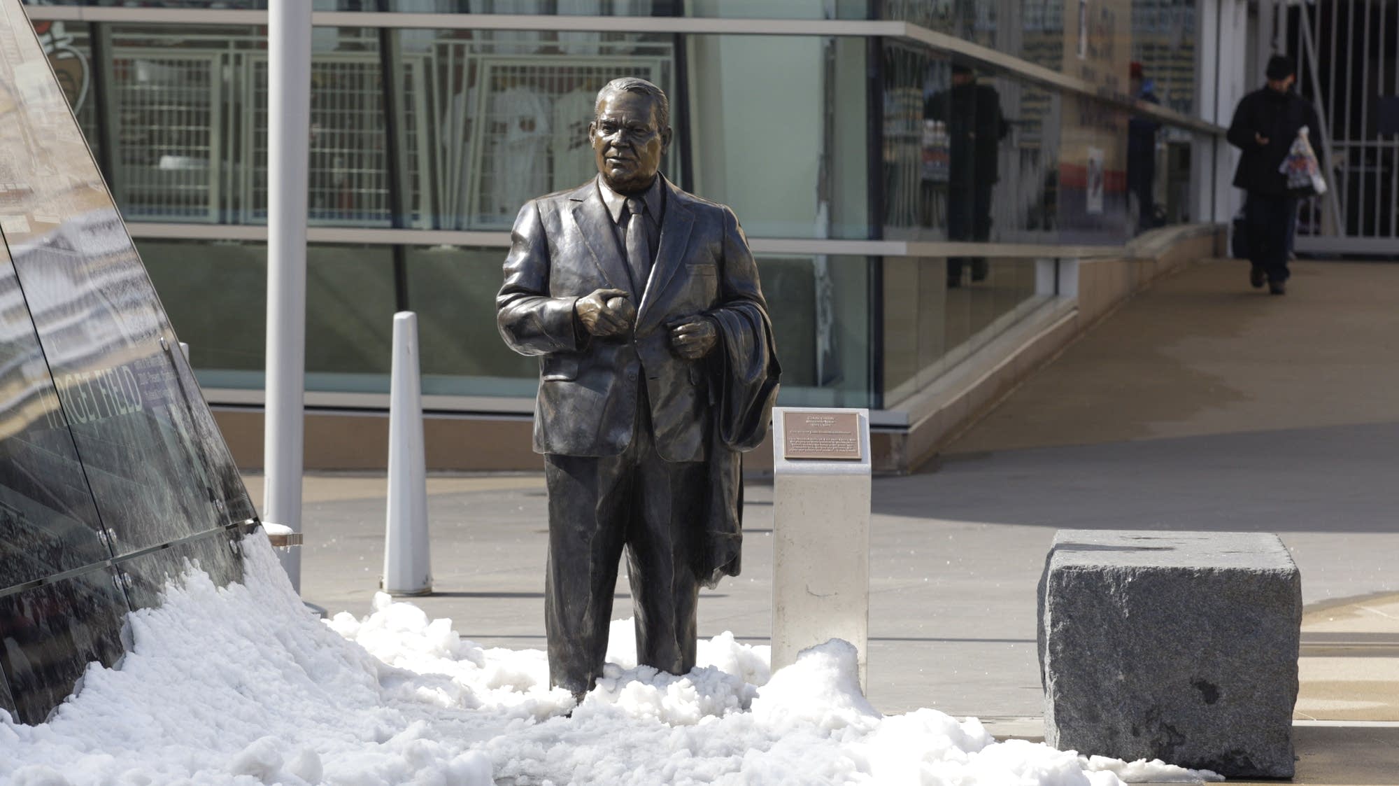 Twins’ statue again revives debate on distasteful history | MPR News