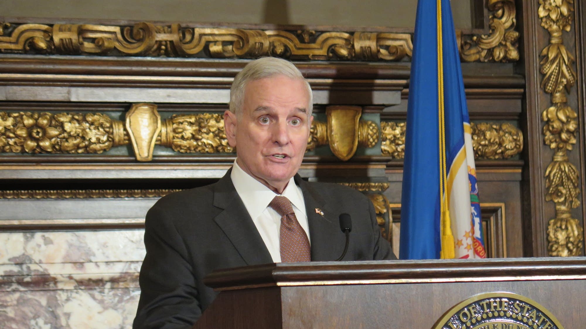 Dayton vows to veto objectionable MNLARS bill | MPR News