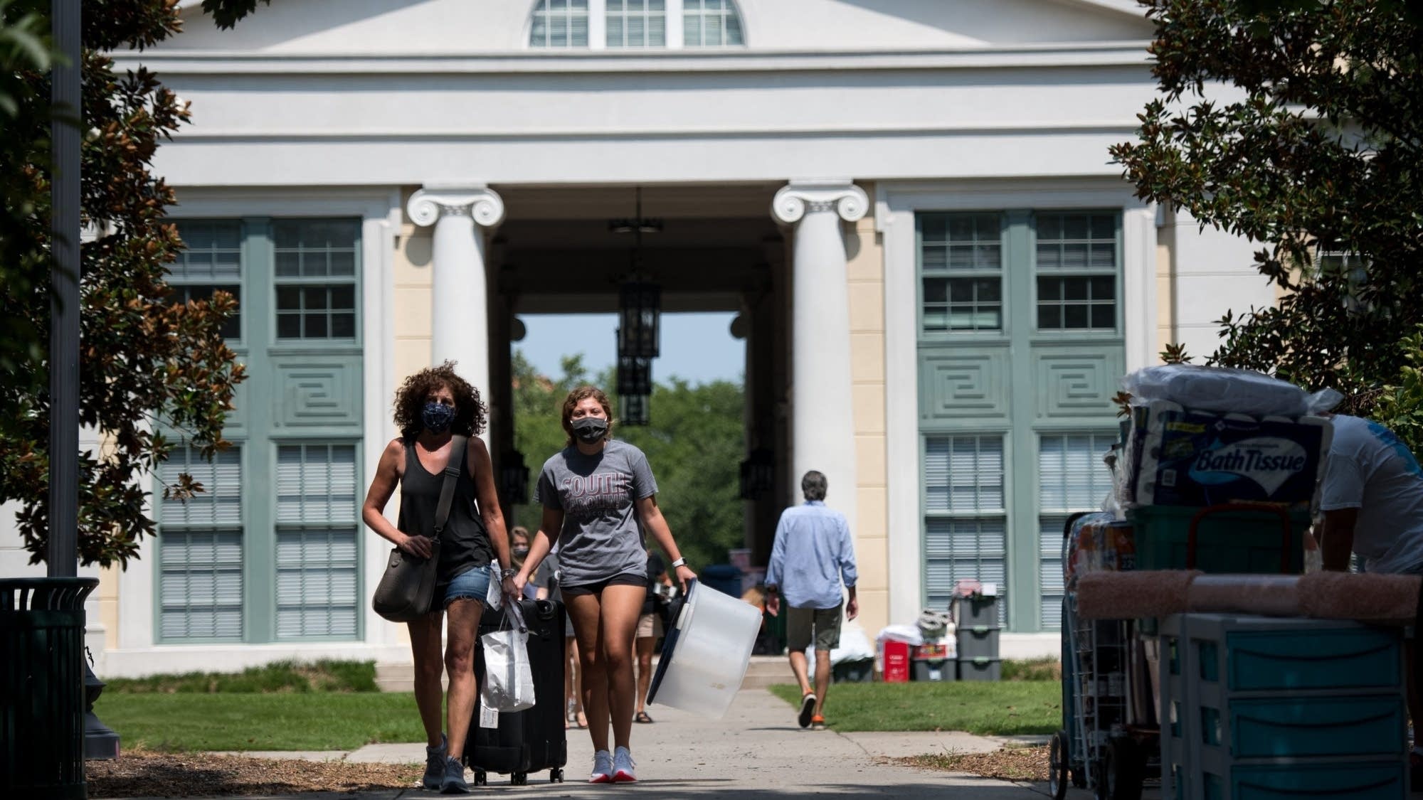 Student housing insecurity forces colleges to get creative - Marketplace