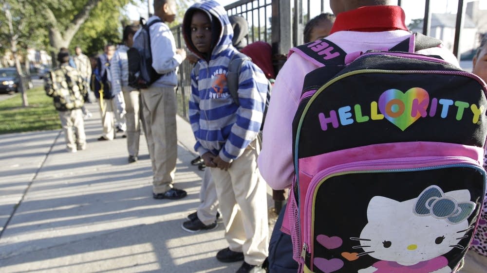Chicago students return to class as strike ends | MPR News