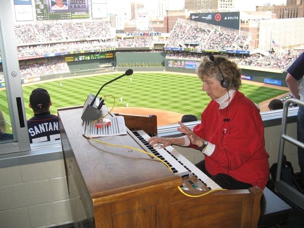 Twins win first game at Target Field | MPR News
