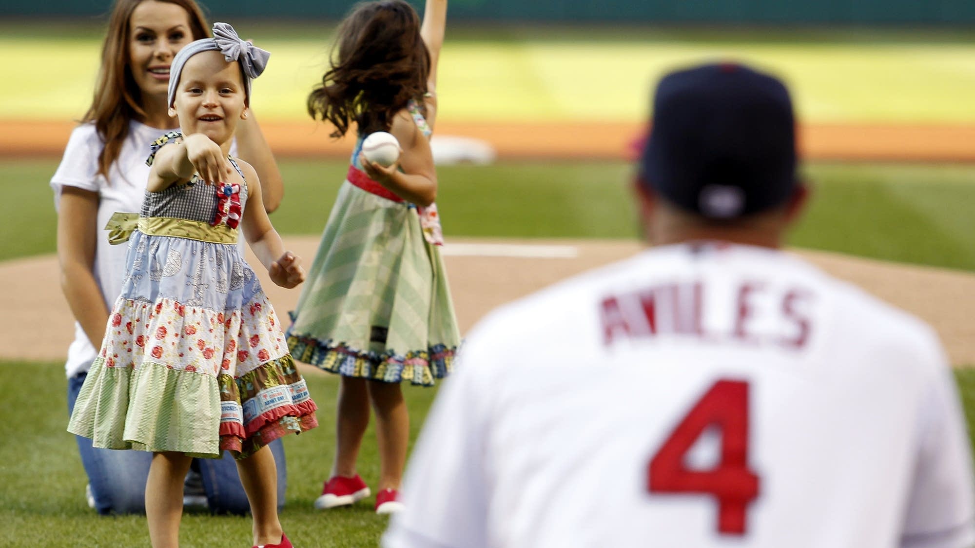 Player’s daughter with leukemia throws first pitch | MPR News