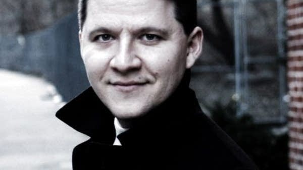 Clarinetist Alexander Fiterstein concertizes the Midwest