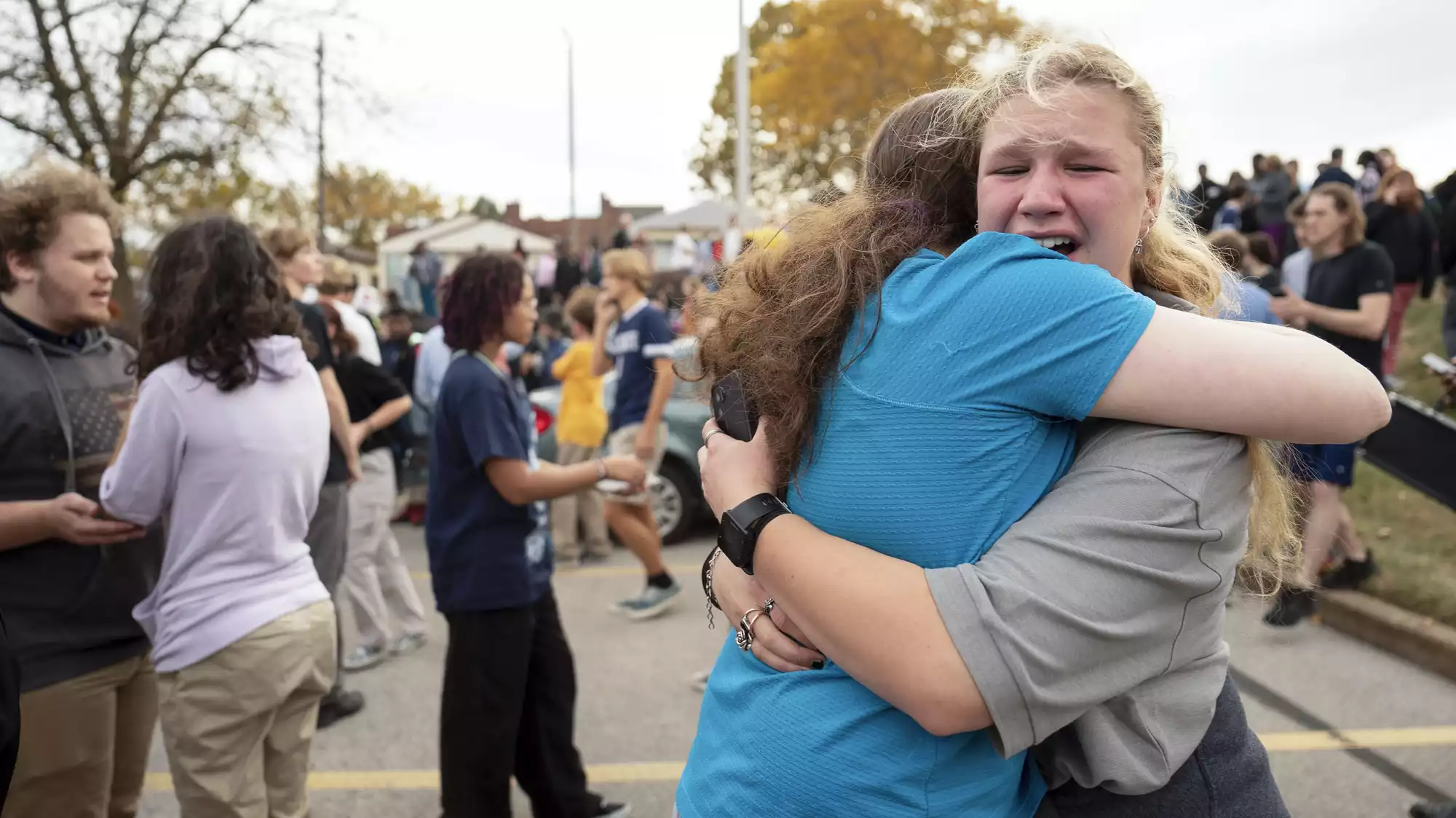 School gunman had AR-15-style weapon, 600 rounds of ammo | MPR News