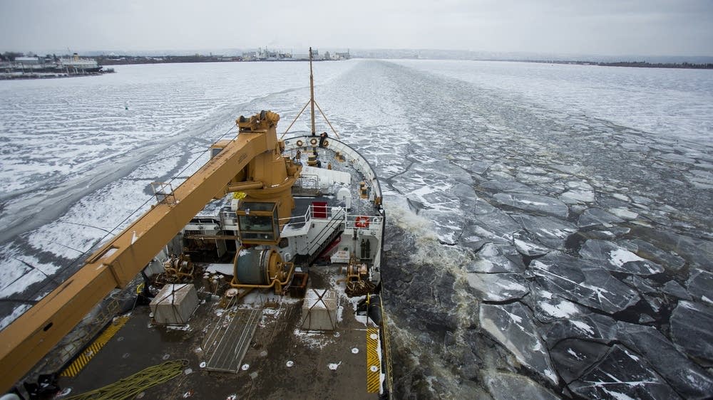 Photos: Breaking ice in Duluth-Superior harbor | MPR News