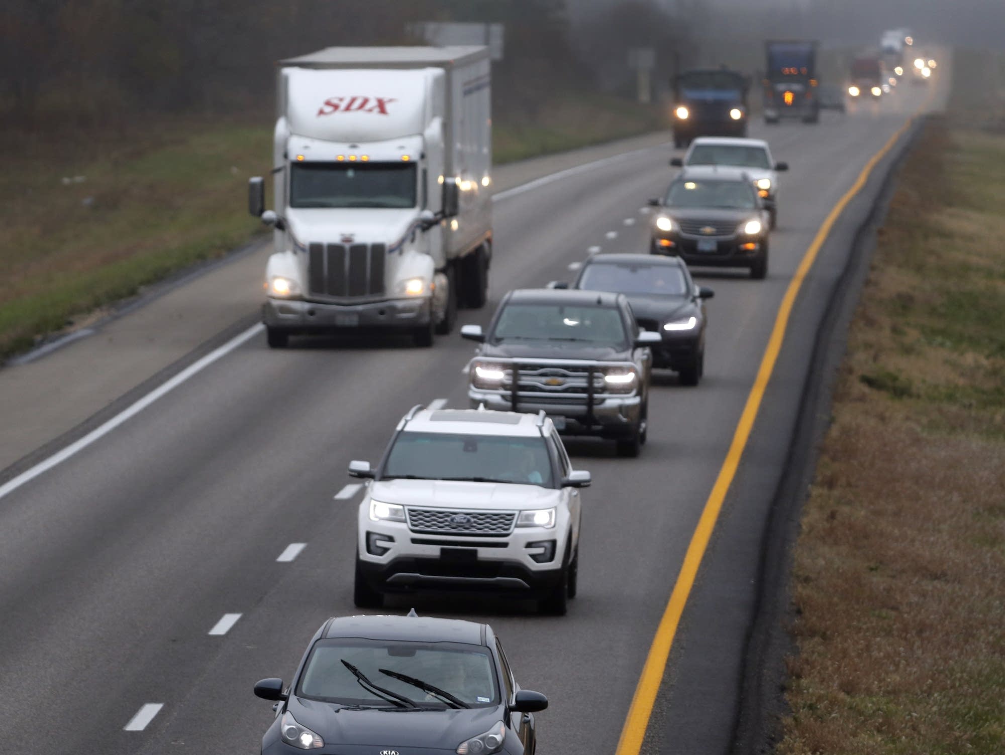 States push to keep highway inner lanes clear for passing | MPR News