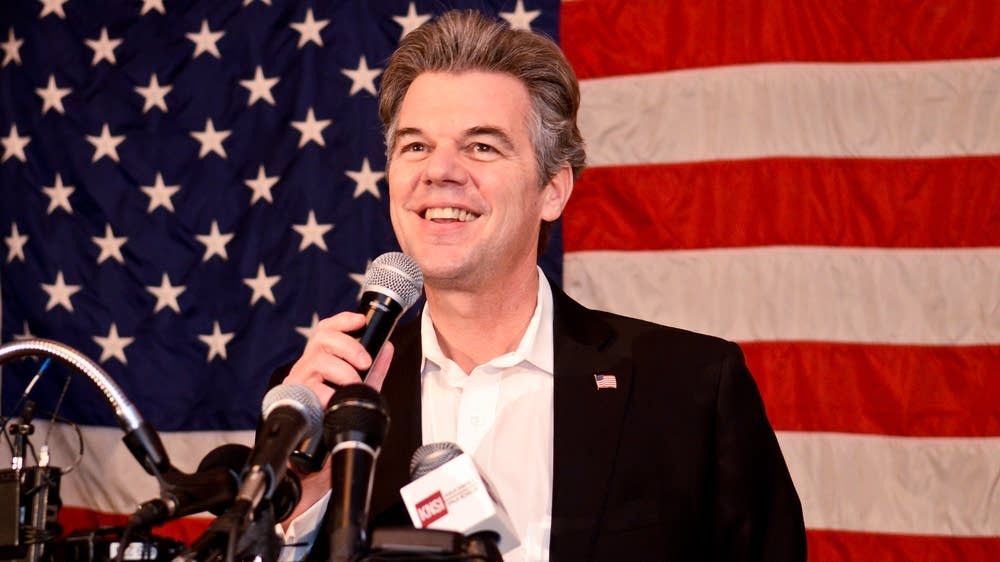 Graves concedes 6th District to Bachmann | MPR News