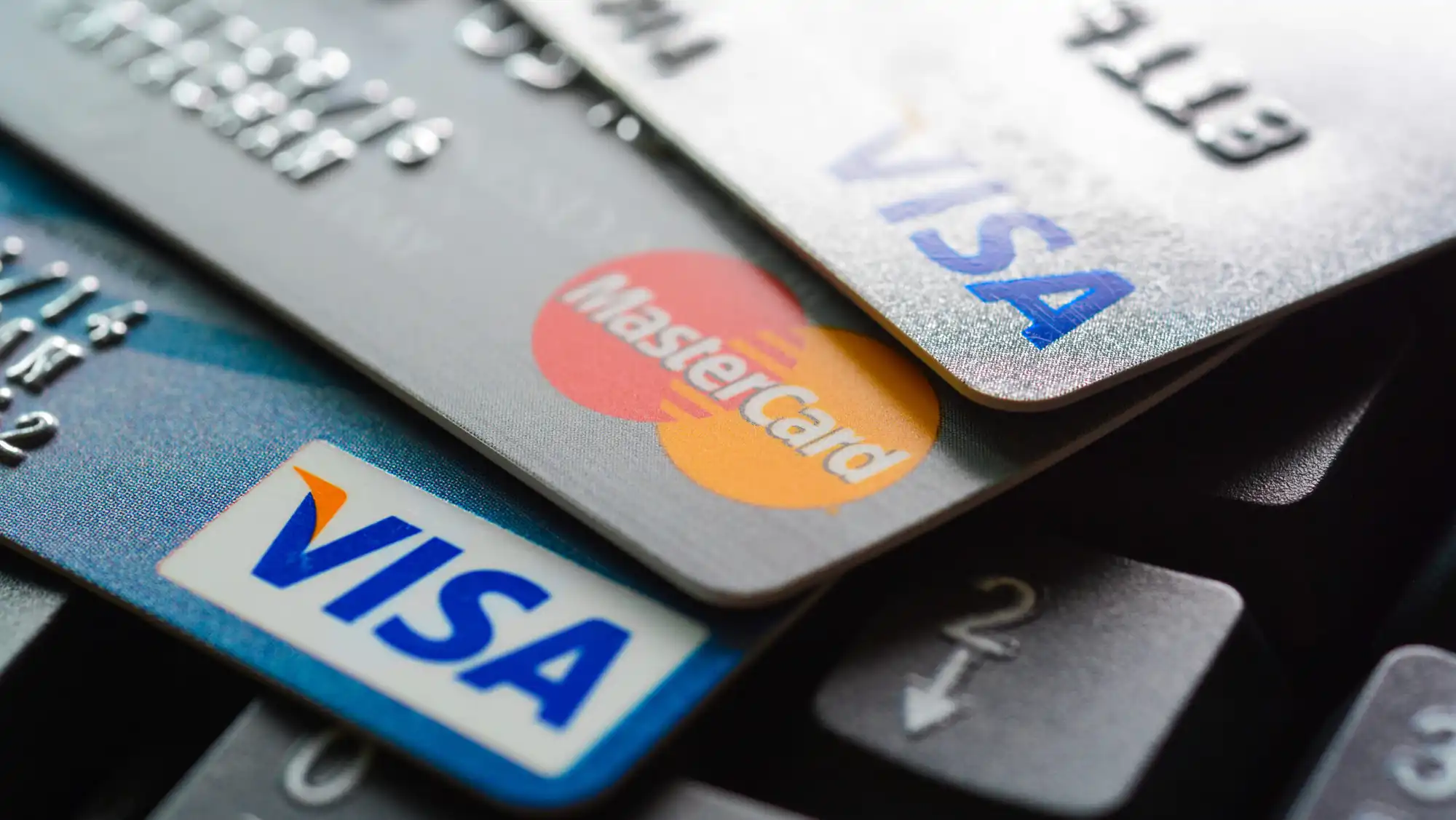 More Americans are defaulting on credit card debt, study finds