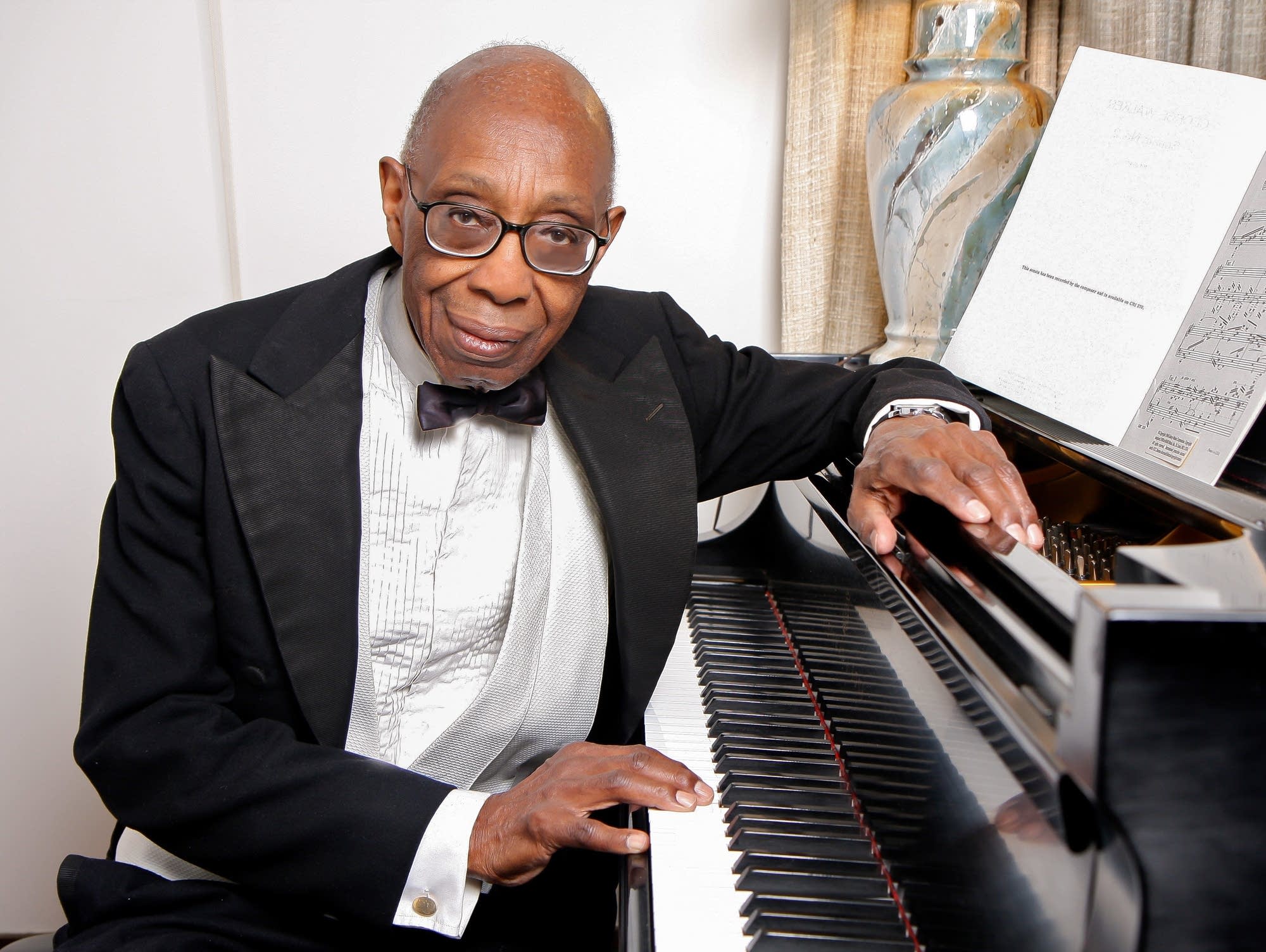 George Walker: Lyric for Strings