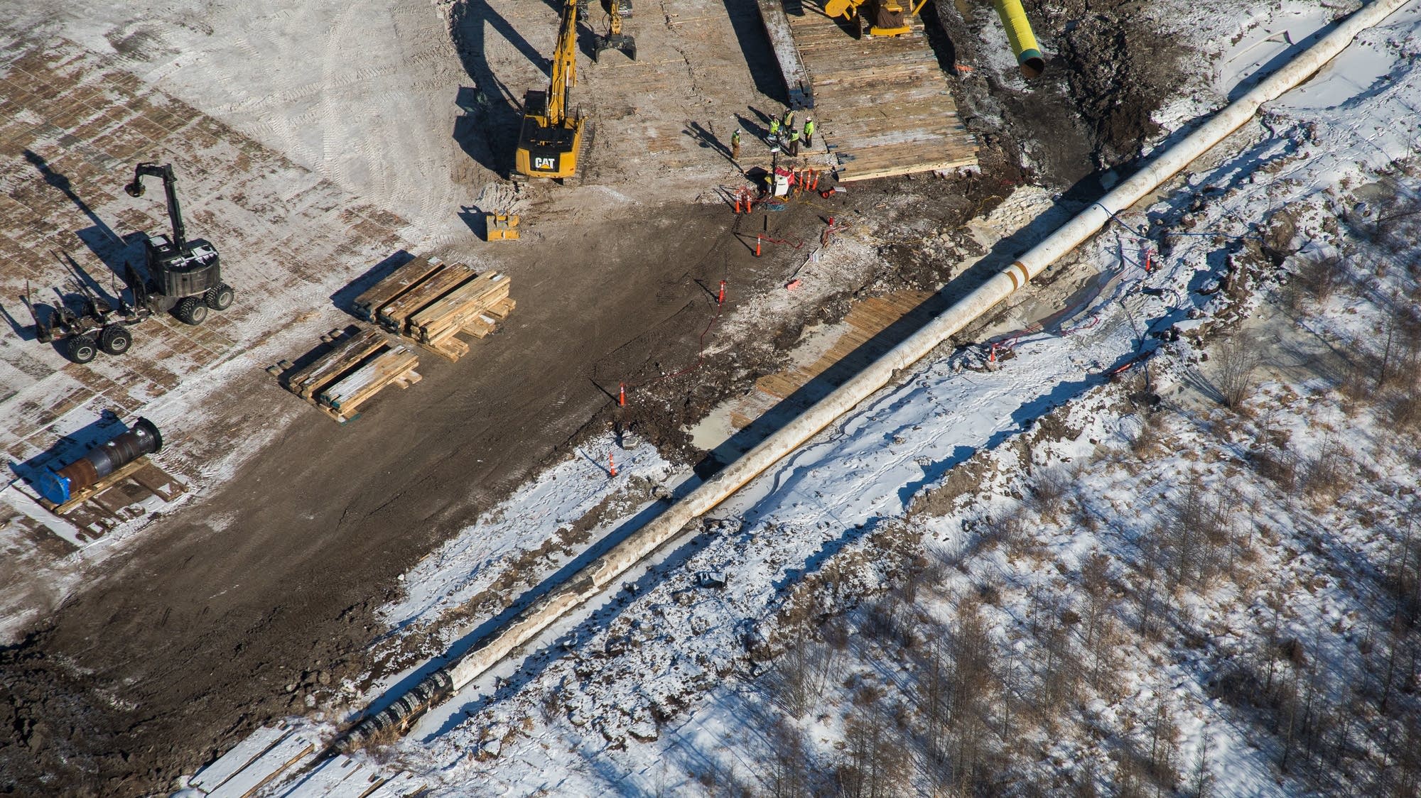 Utility regulators approve oil pipeline replacement across northern ...