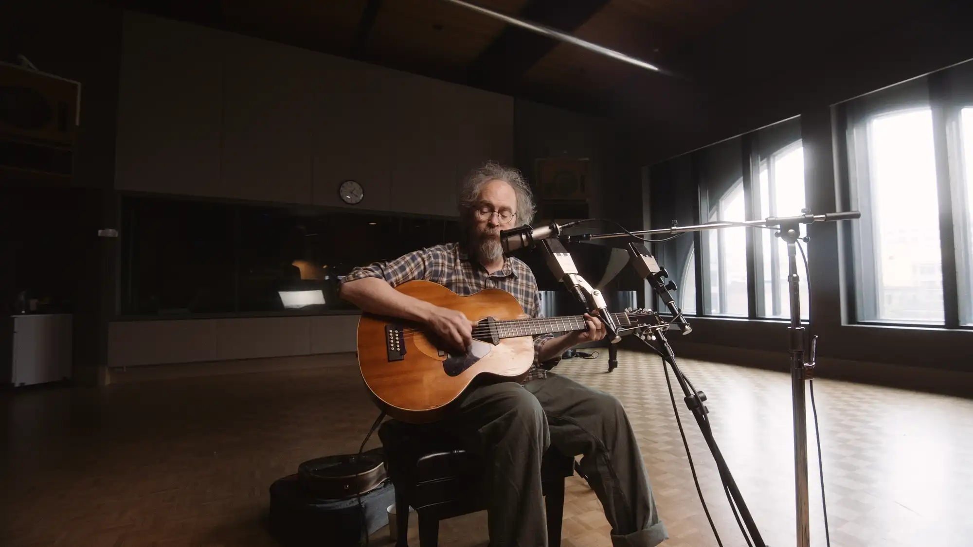 Charlie Parr plays songs from 'Little Sun' at The Current for Radio ...