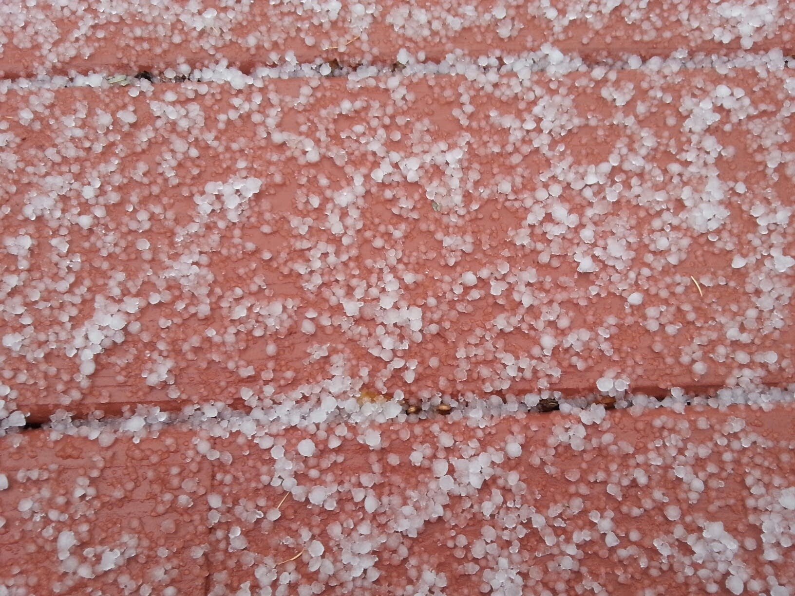 Saturday sleet, season’s first flakes favor northland Sunday | MPR News