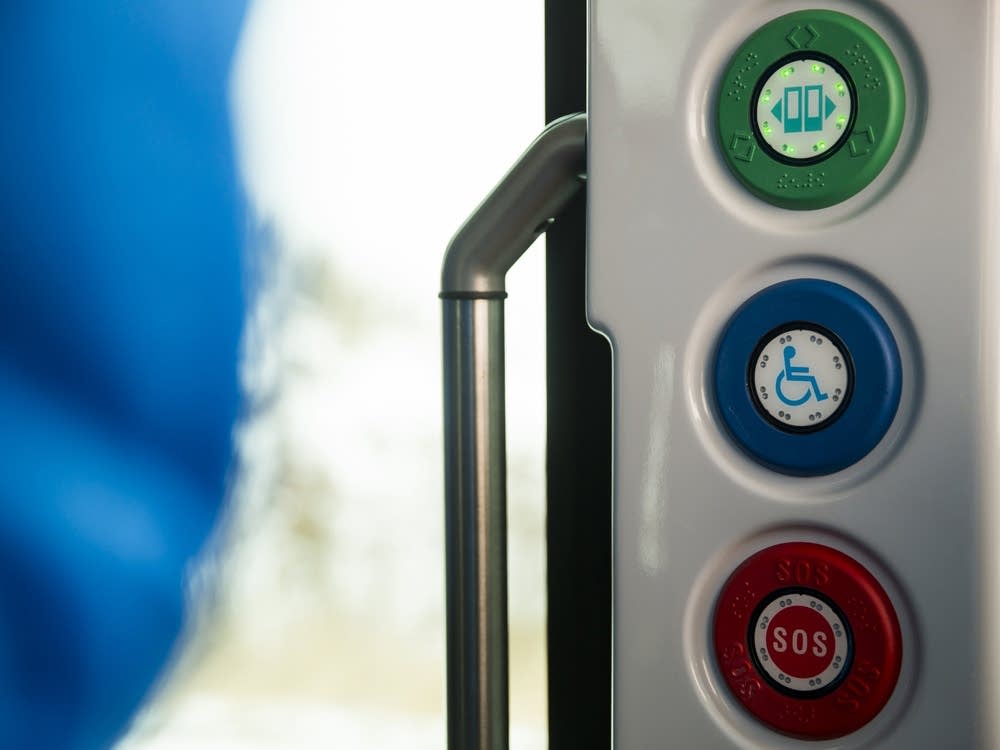 Ice and snow present 'exciting' challenges as MnDOT tests state's first ...