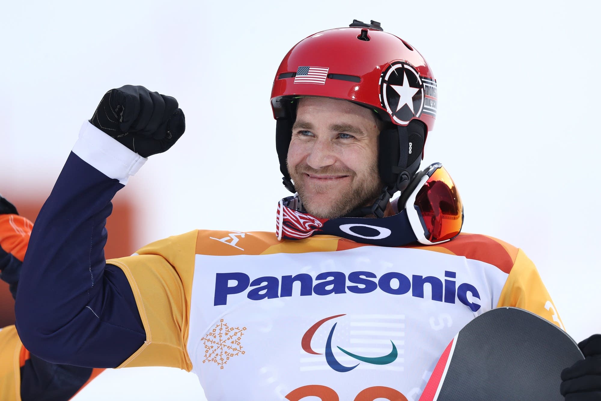 Minnesota snowboarder Mike Schultz wins gold at Paralympics | MPR News