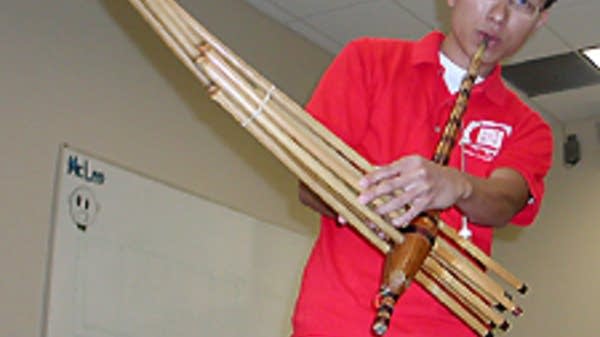 Hmong find ways to keep traditional music alive | MPR News