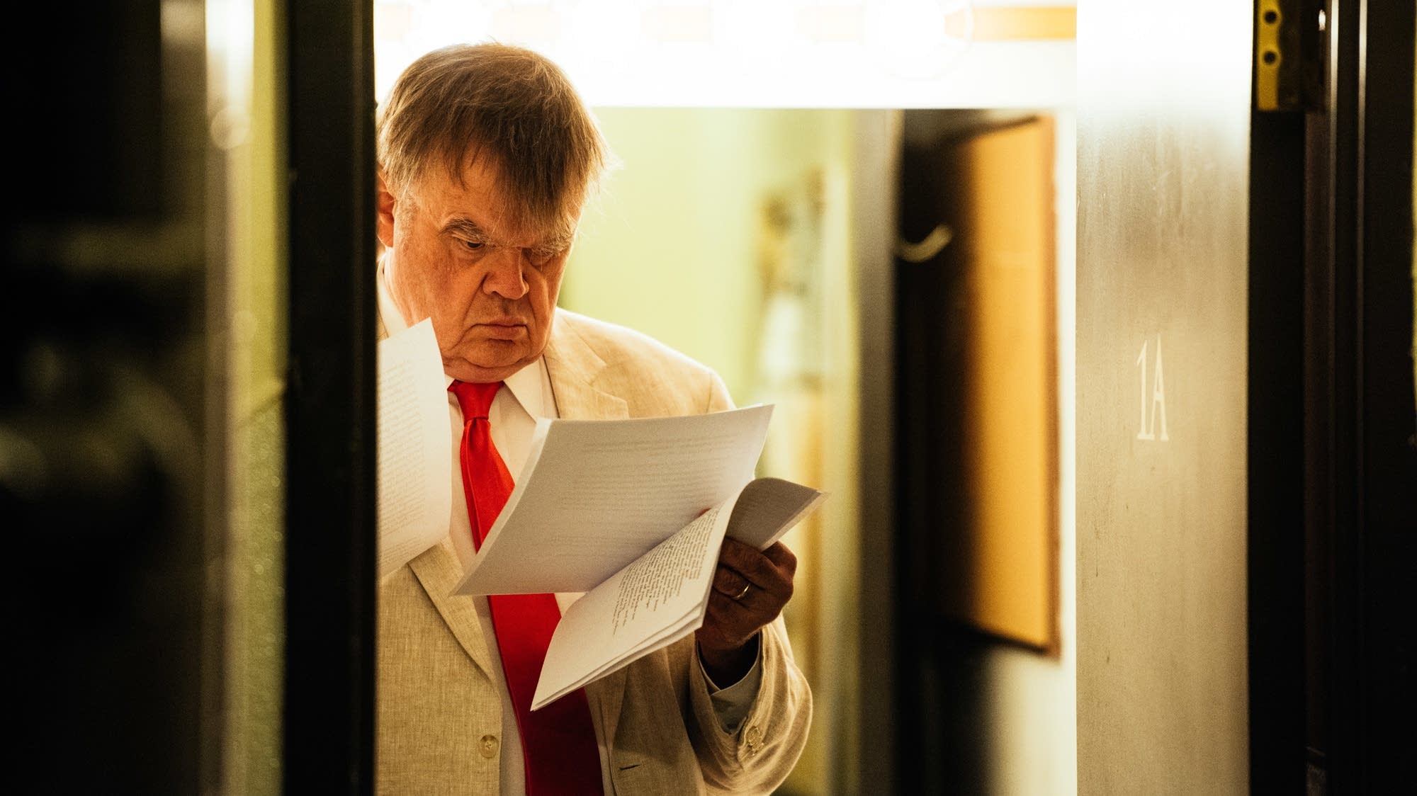 Keillor pushes back on investigation; says one accuser 'enjoyed ...