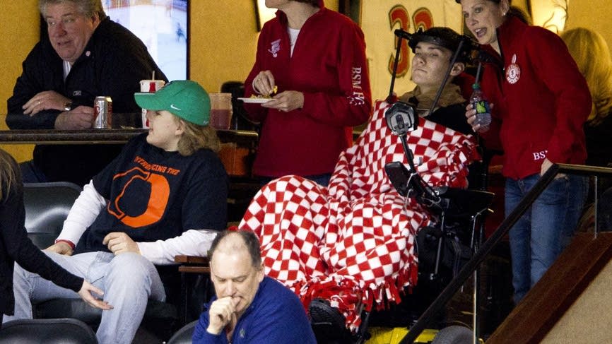 Mom says Jablonski shows signs of movement | MPR News