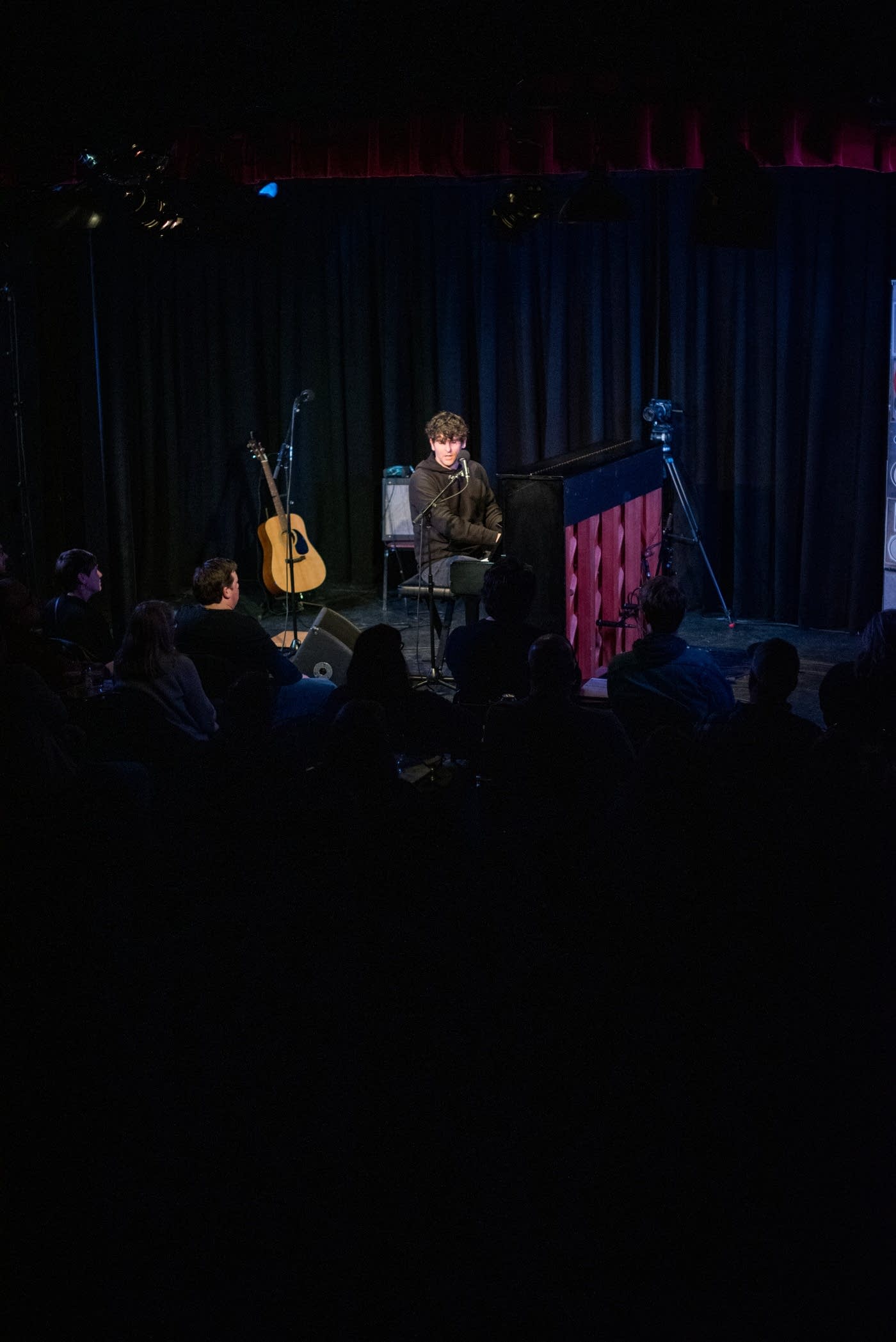 Low Cut Connie's Adam Weiner plays a solo Microshow | The Current