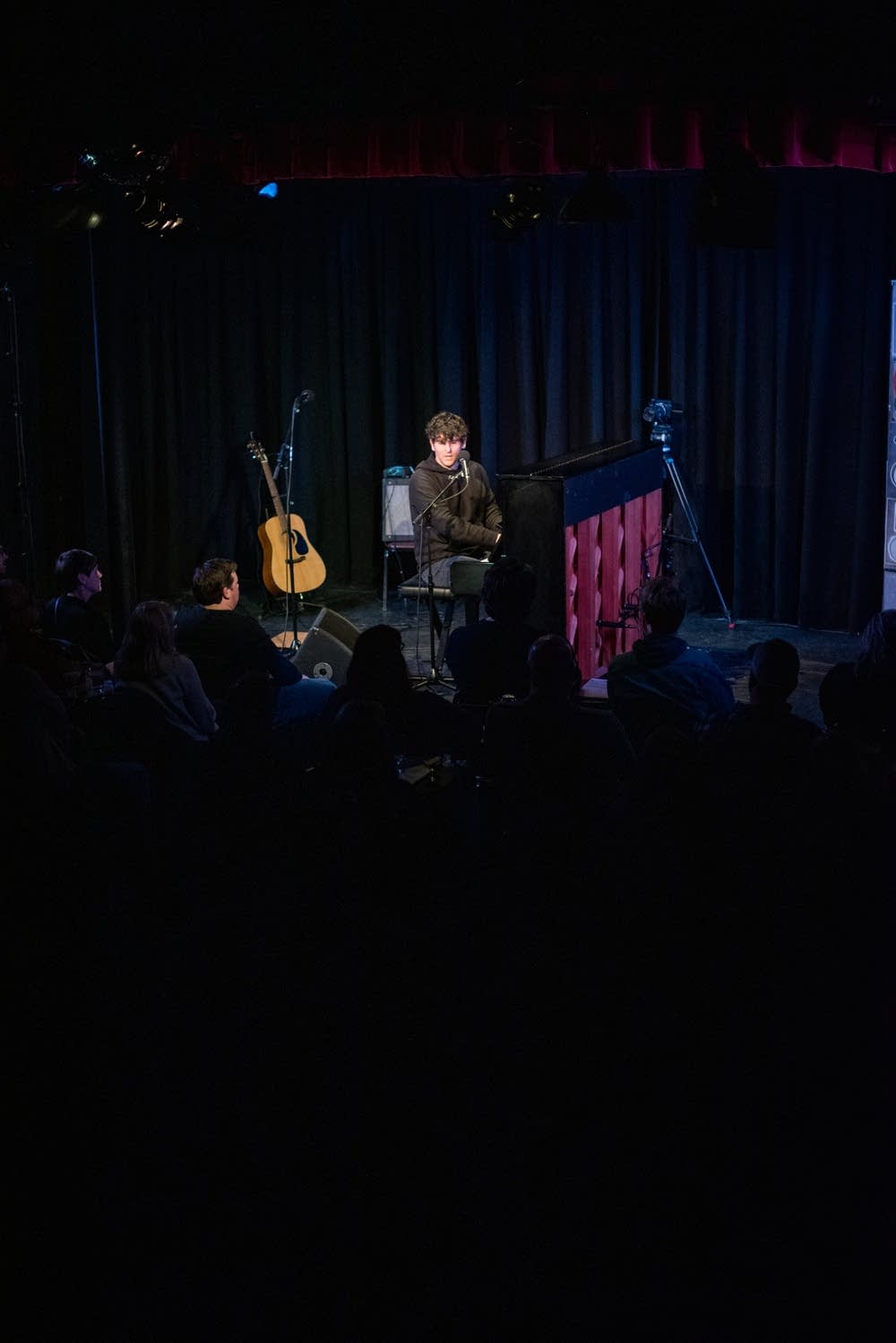 Low Cut Connie's Adam Weiner plays a solo Microshow | The Current