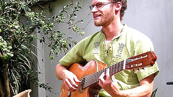 Robert Everest travels the world through music and language | MPR News