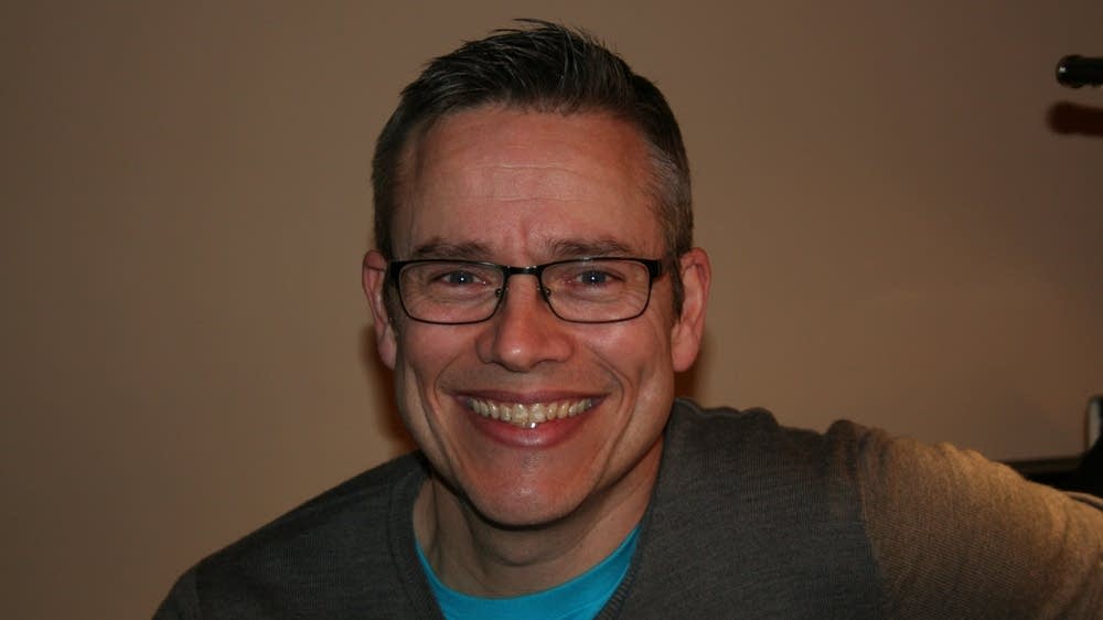 Music with Minnesotans: Mike Perkins