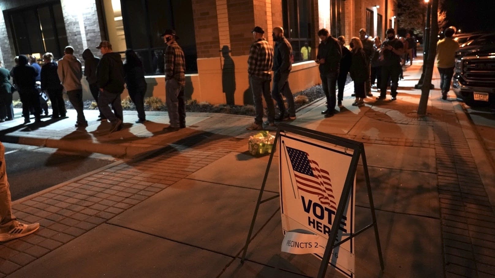 Tell MPR News about your experience voting on Election Day | MPR News